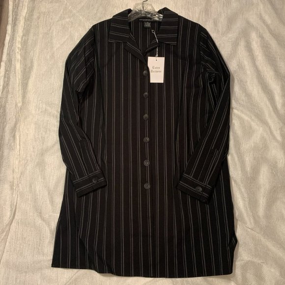 Monterey Bay | Tops | Monterey Bay Long Black And White Stripe Button ...